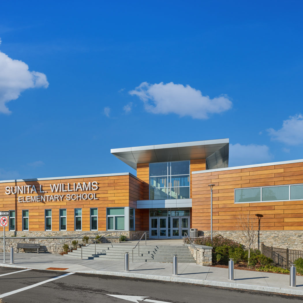 Lester J. Gates Middle School – Dore + Whittier