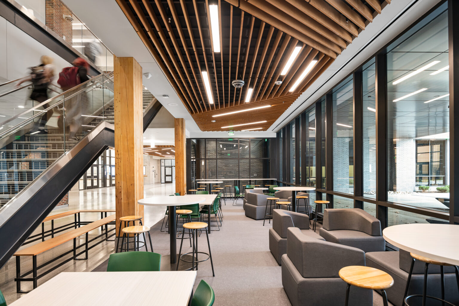 Pentucket Regional Middle/High School – Dore + Whittier