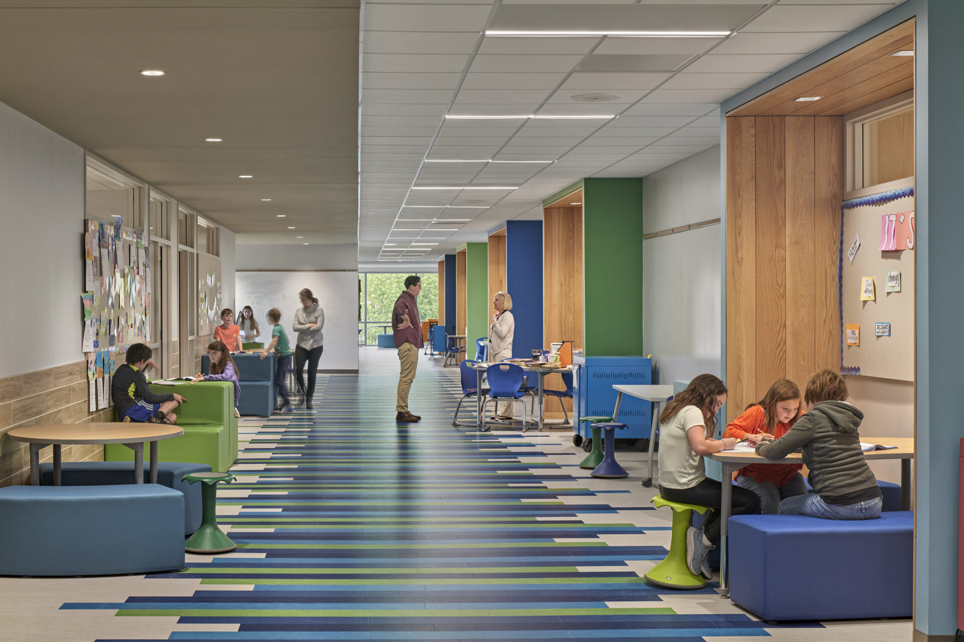 Manchester Memorial Elementary School – Dore + Whittier